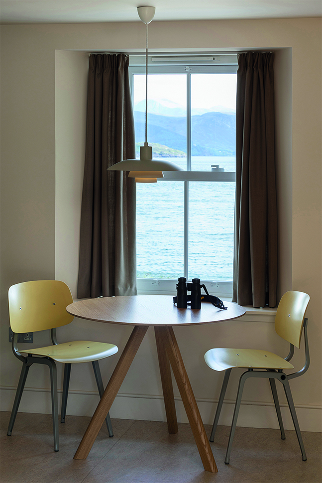 Helen Lucas Architects Edinburgh | project | seafront cottage | home