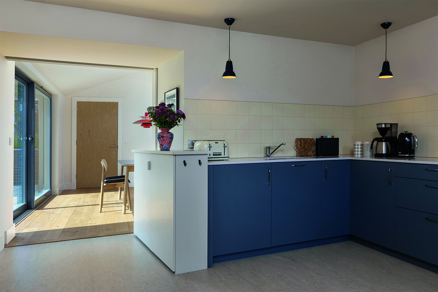 Helen Lucas Architects Edinburgh | project | seafront cottage | home
