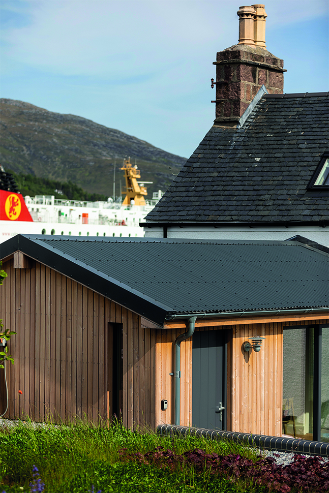 Helen Lucas Architects Edinburgh | project | seafront cottage | home