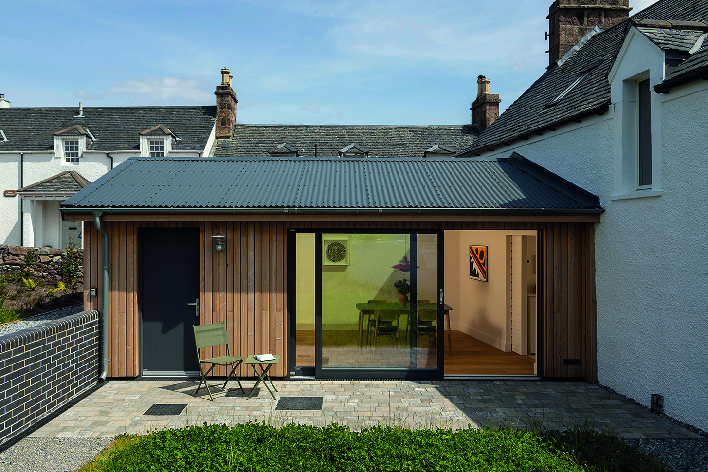 Helen Lucas Architects Edinburgh | project | seafront cottage | home